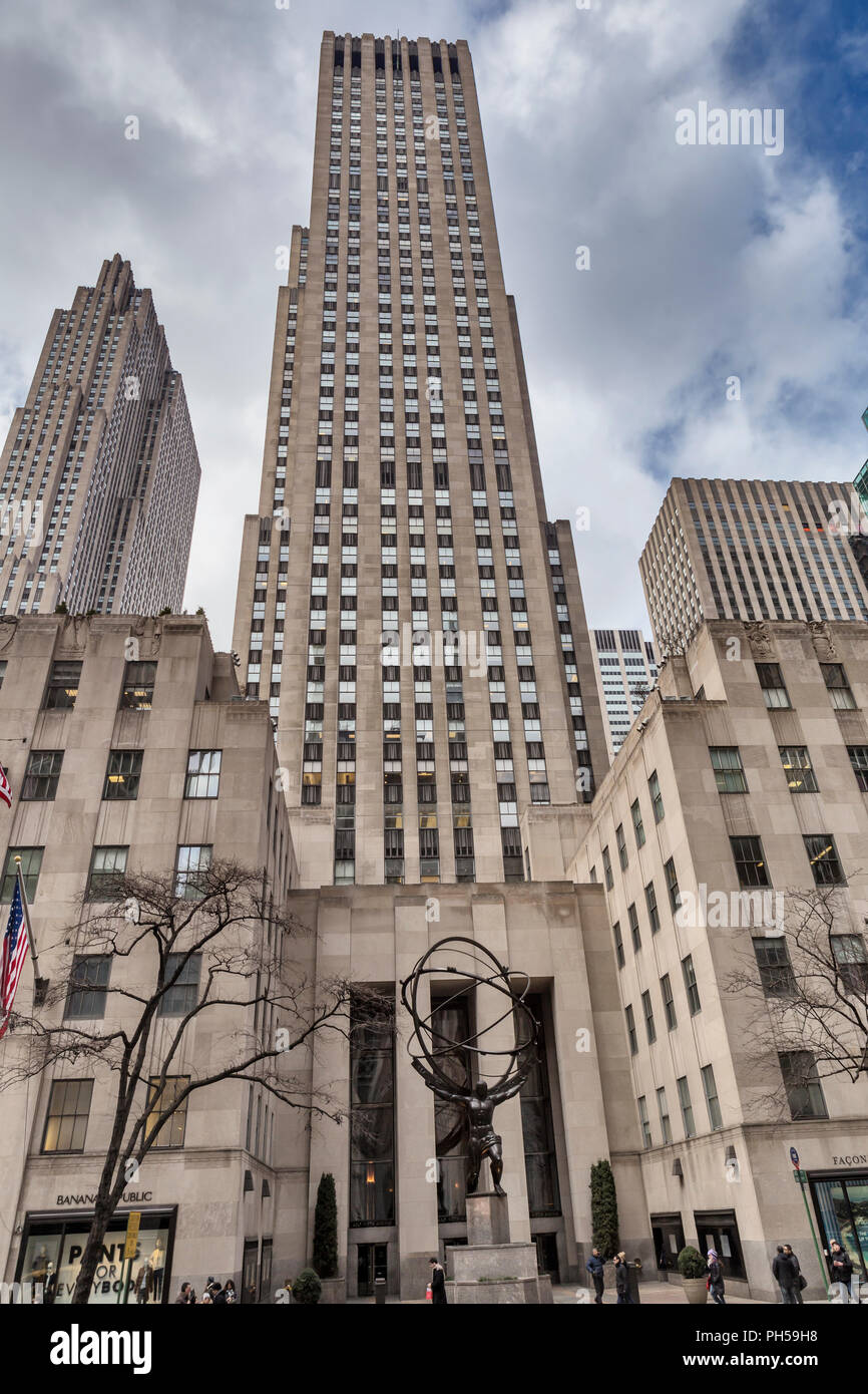 1930s rockefeller center hi-res stock photography and images - Alamy