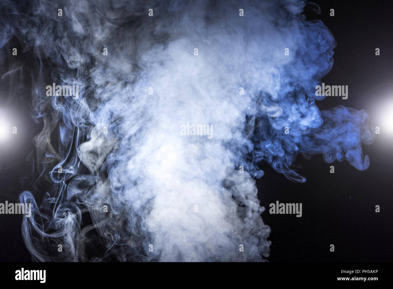 Smoke studio lights hi-res stock photography and images - Alamy