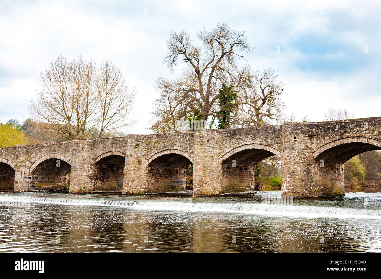 18th century bridge construction hi-res stock photography and images ...