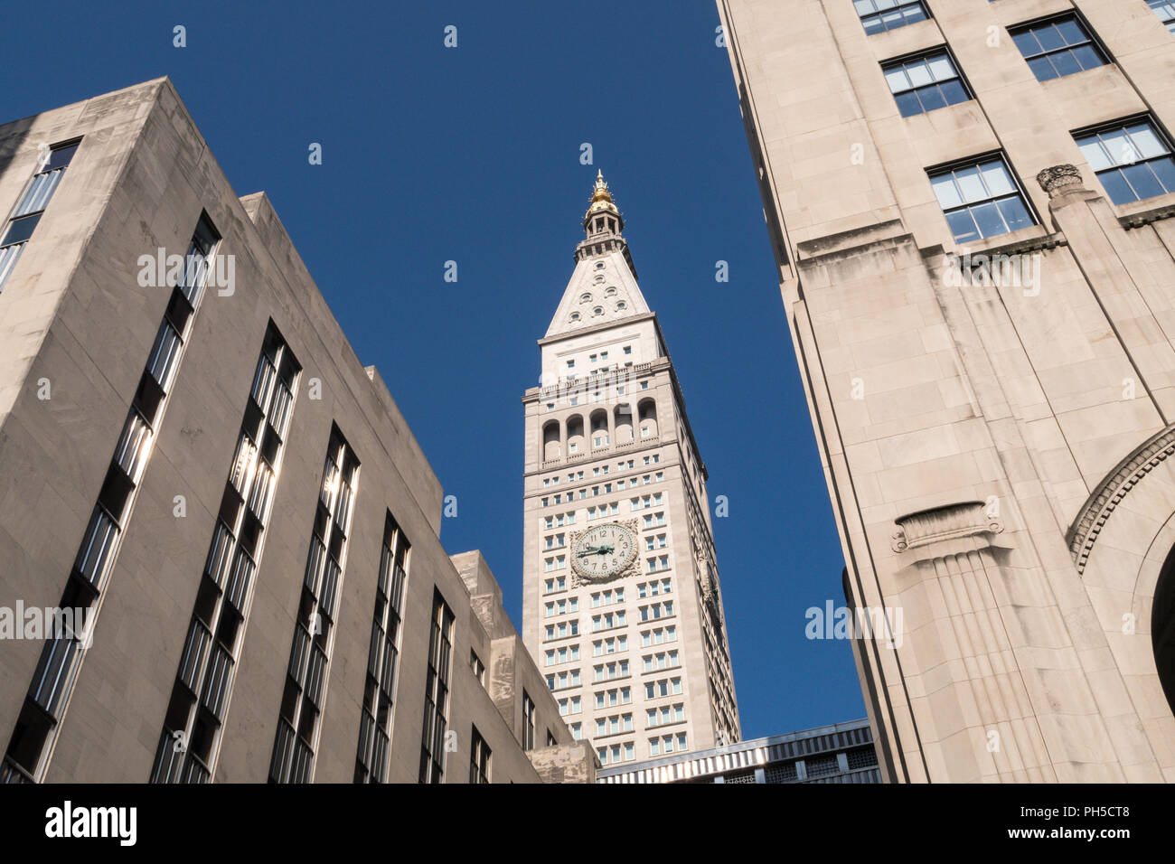 Met Tower High Resolution Stock Photography and Images - Alamy