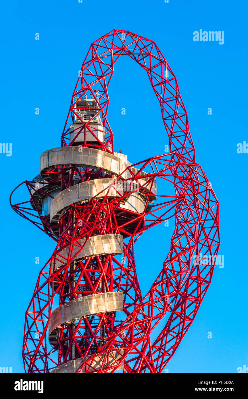 Construction arcelormittal orbit observation tower hi-res stock ...