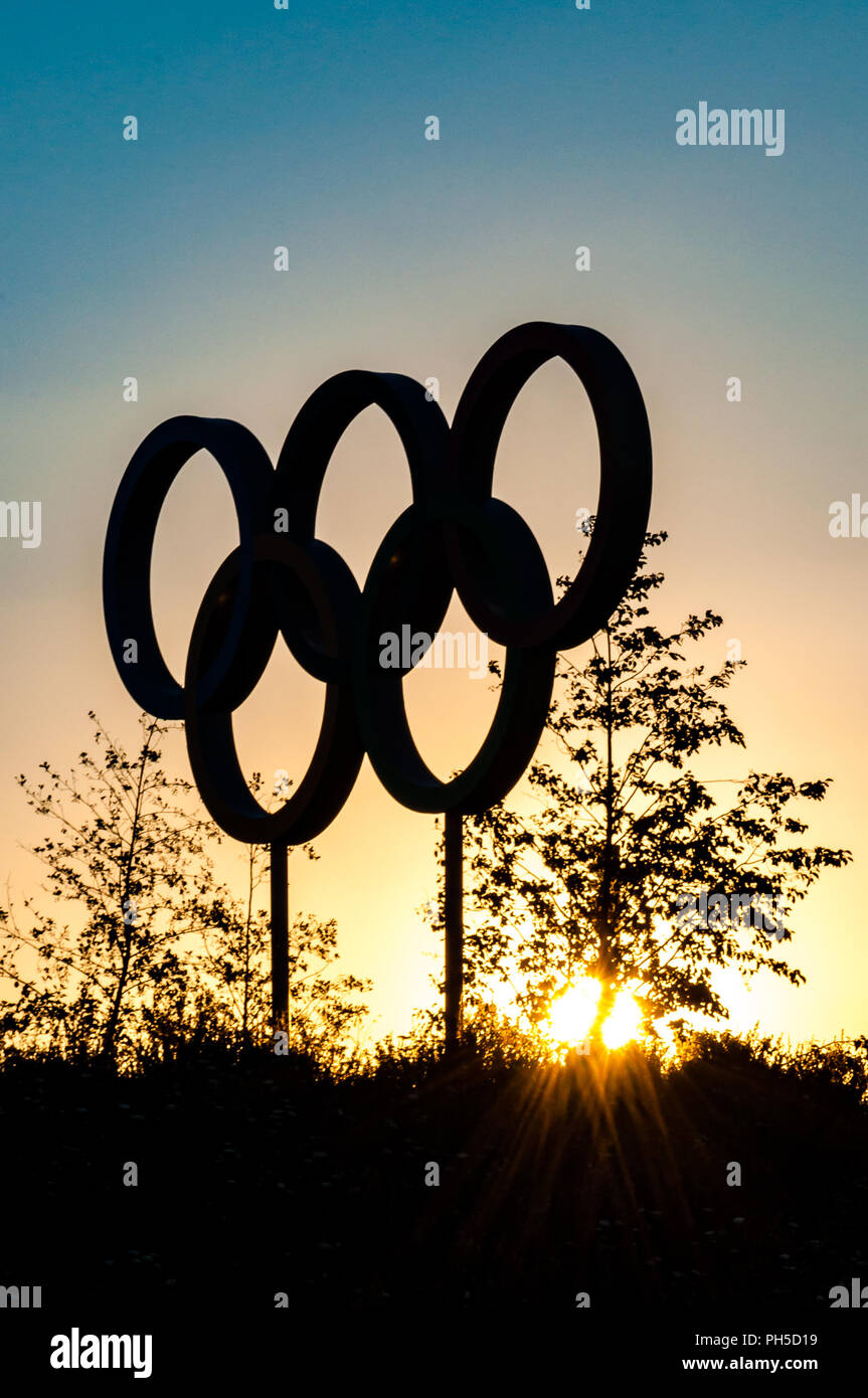 The Olympic rings at sunset - London 2012 Olympics Stock Photo - Alamy