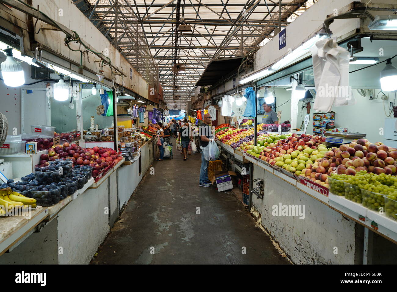 urban life in israel Stock Photo - Alamy