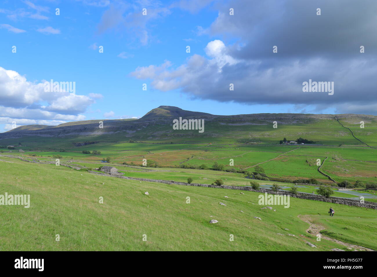 The view across Ingleborough from the Ingleton Waterfall Trail Stock ...