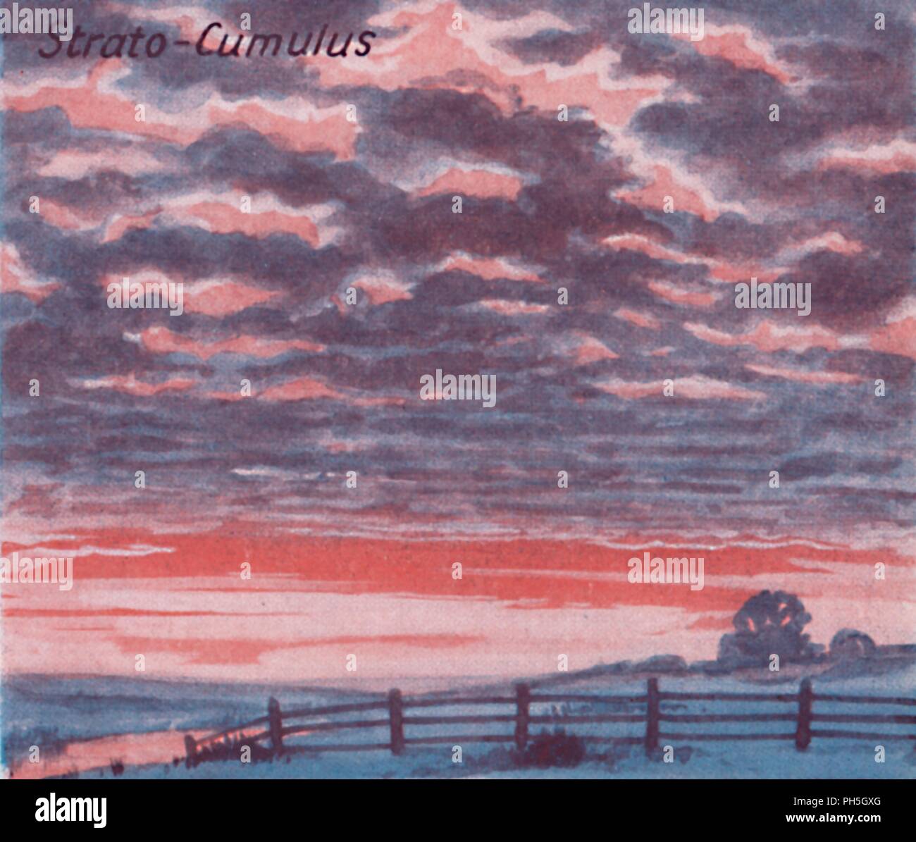 Strato cumulus clouds hi-res stock photography and images - Alamy