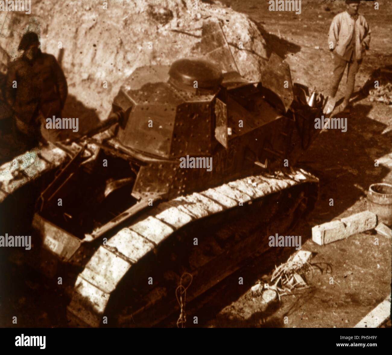 Ww1 french tank hi-res stock photography and images - Alamy