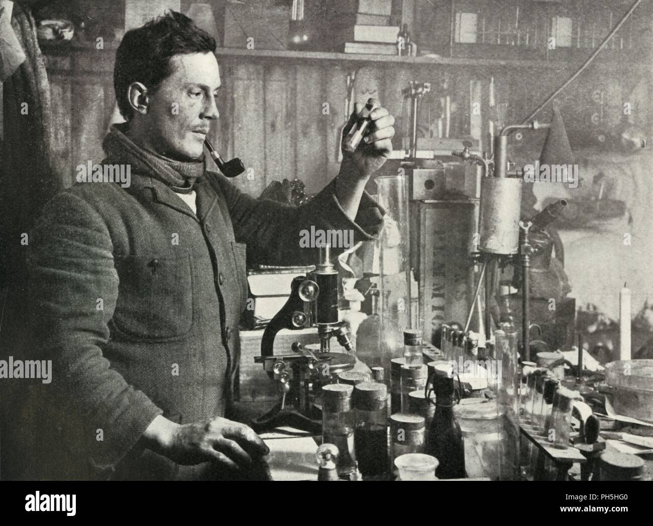 Dr edward atkinson hi-res stock photography and images - Alamy