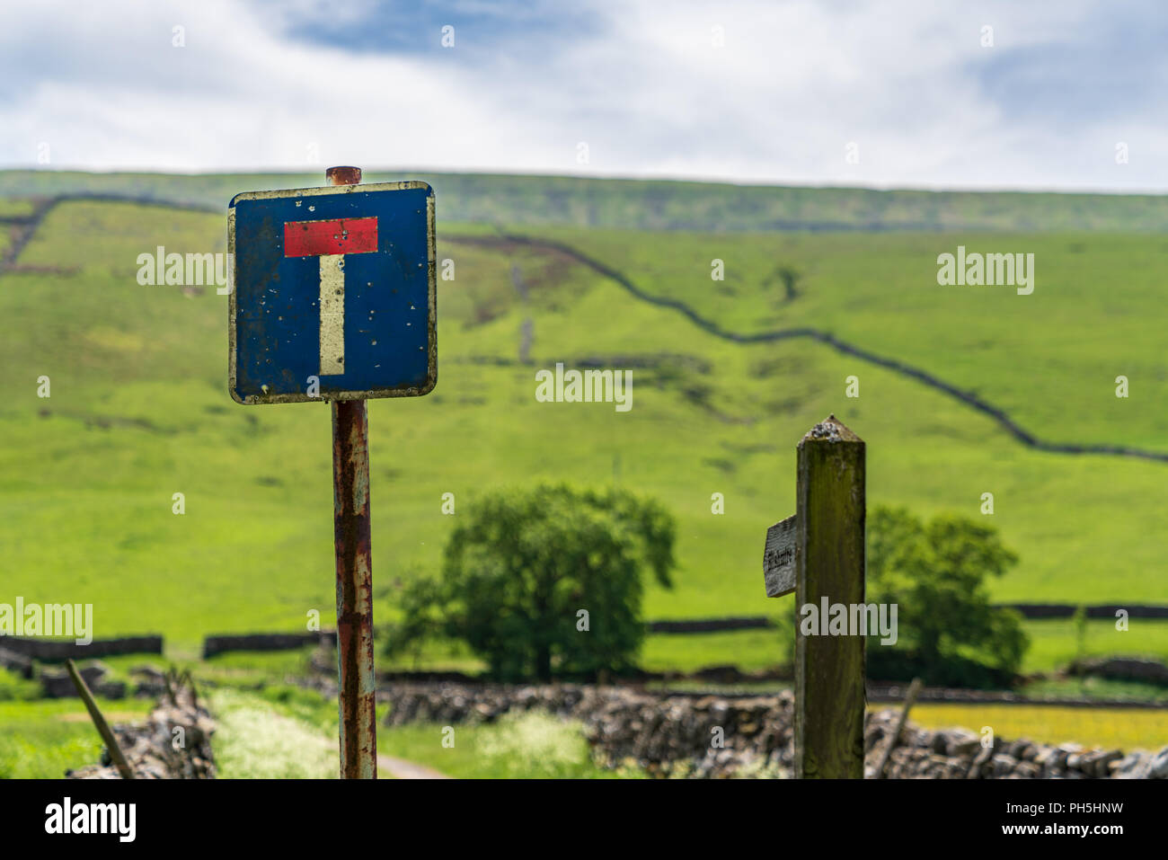 Sign: Cul-de-sac with the Yorkshire landscape near Litton, North ...