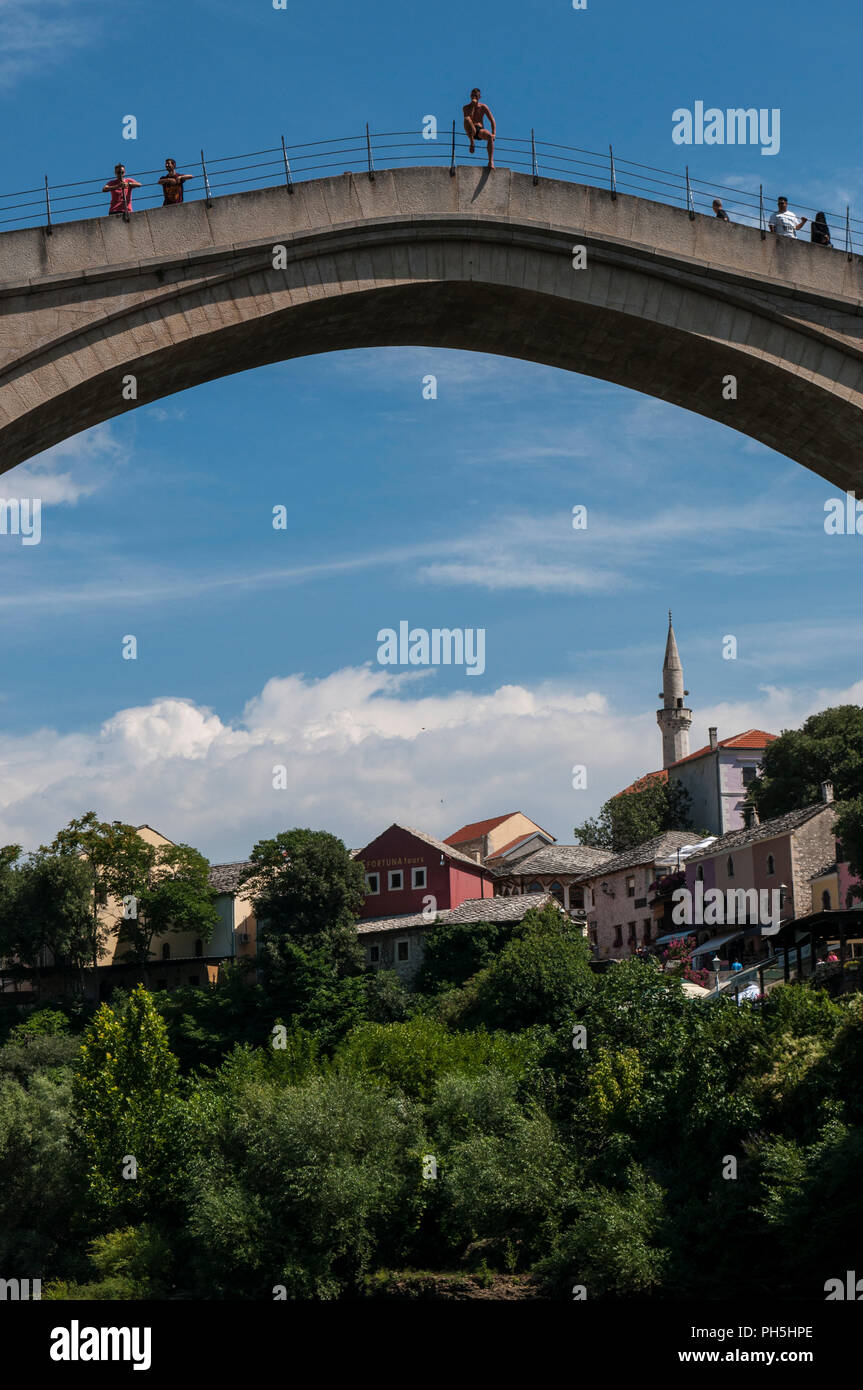 Cliff diving competition mostar hi-res stock photography and images - Alamy