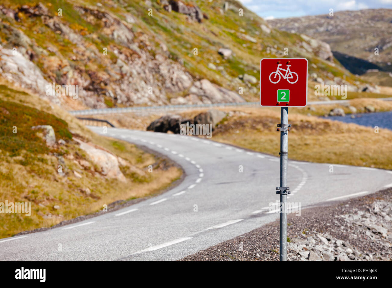 Norwegian road sign hi-res stock photography and images - Alamy