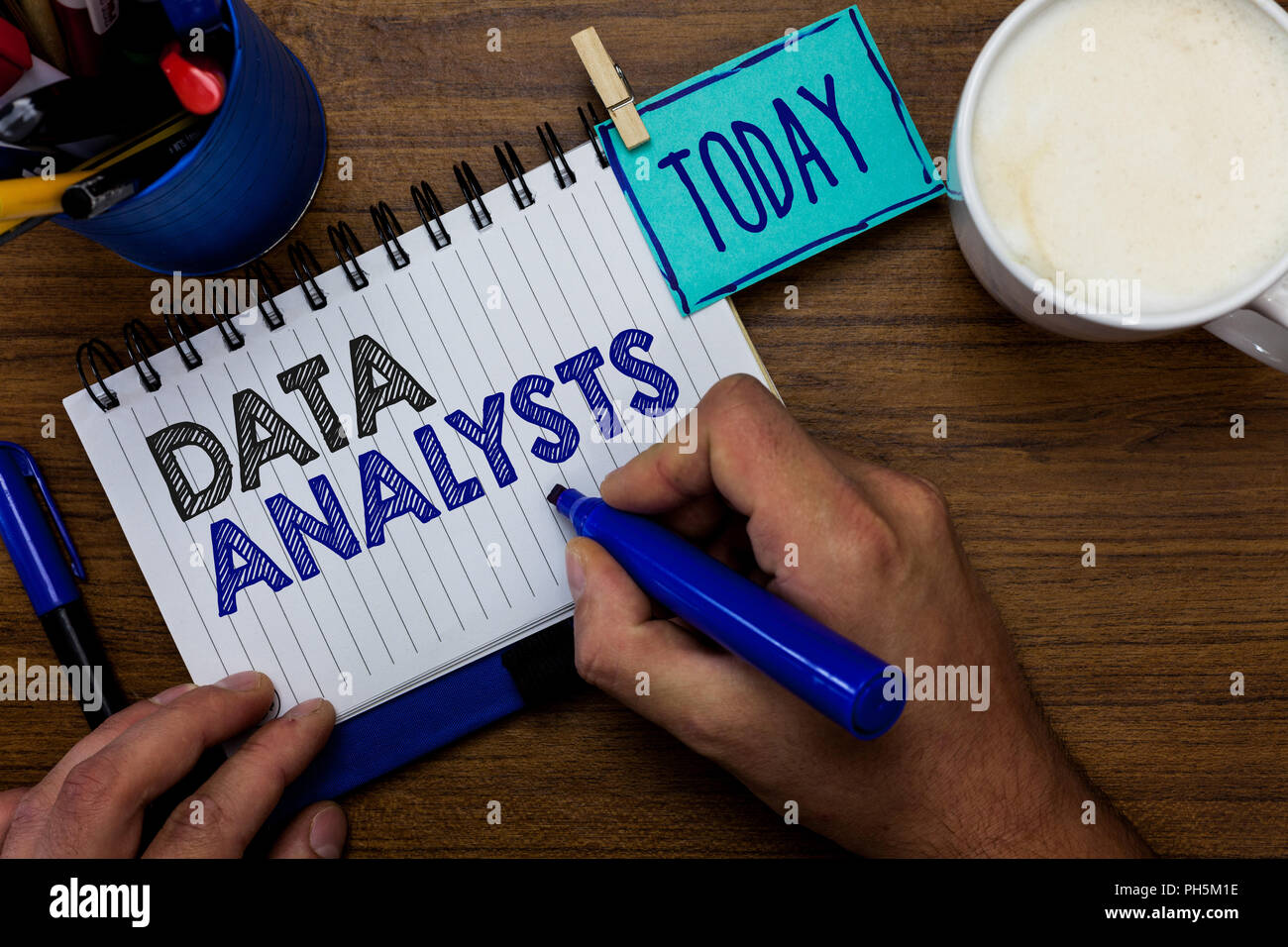 Exploratory data analysis text hi-res stock photography and images - Alamy