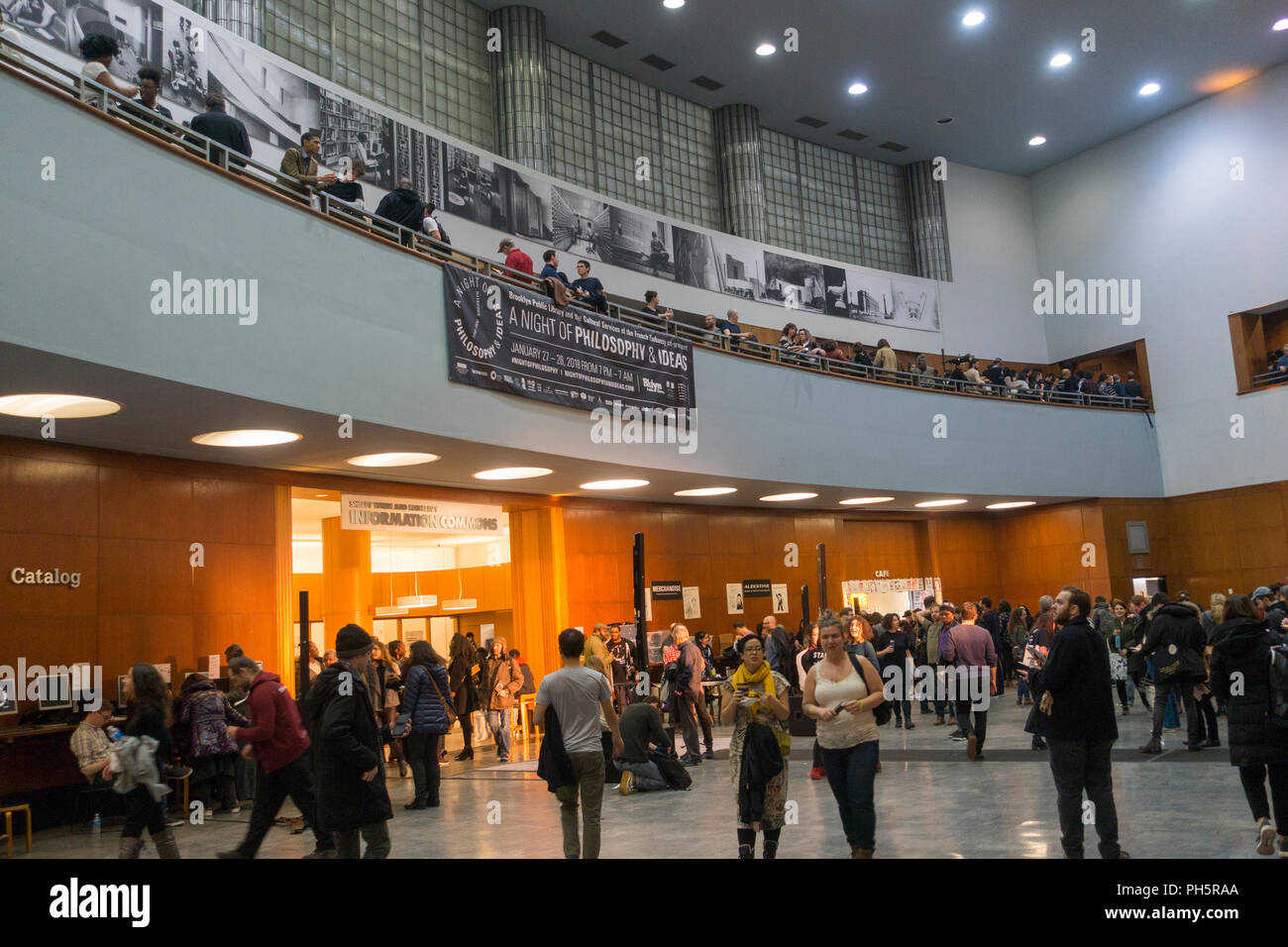 Brooklyn public library interior hi-res stock photography and images ...