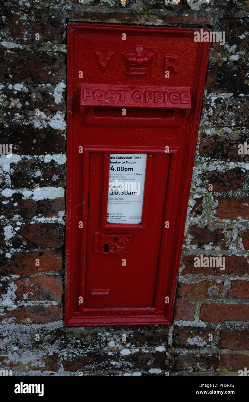 Vr post box hi-res stock photography and images - Alamy