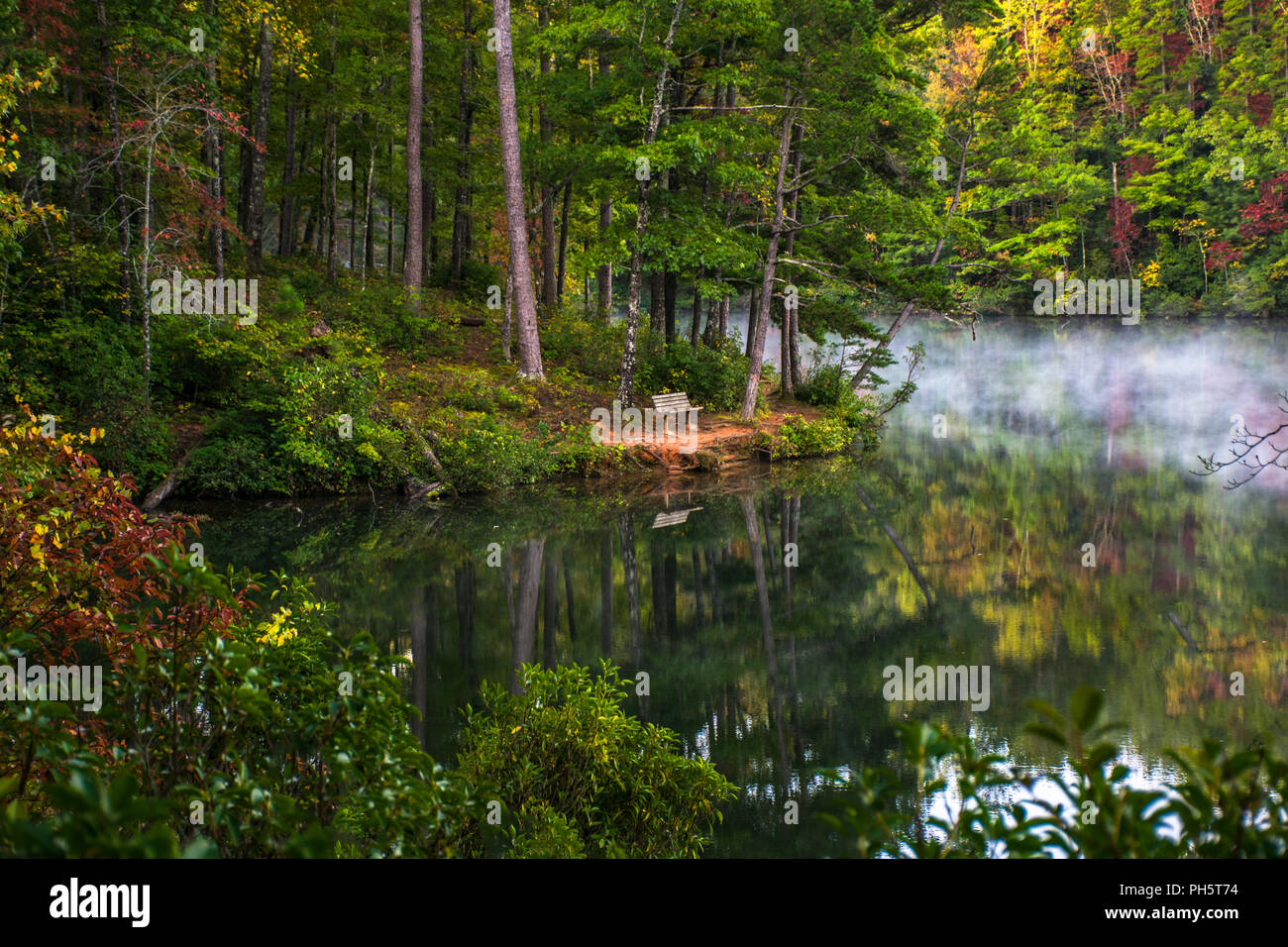 Pinnacle Lake in Table Rock State Park near Greenville, South Carolina ...