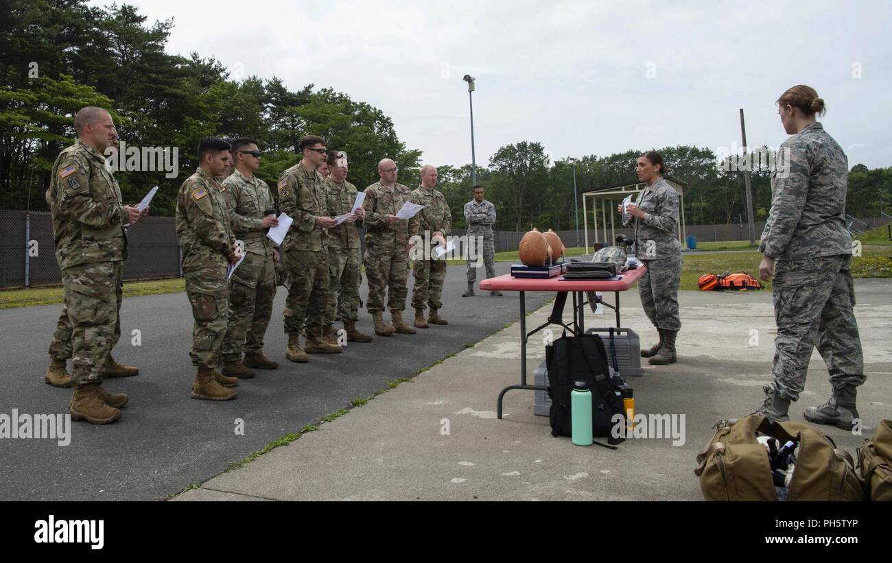 35th medical group hi-res stock photography and images - Alamy