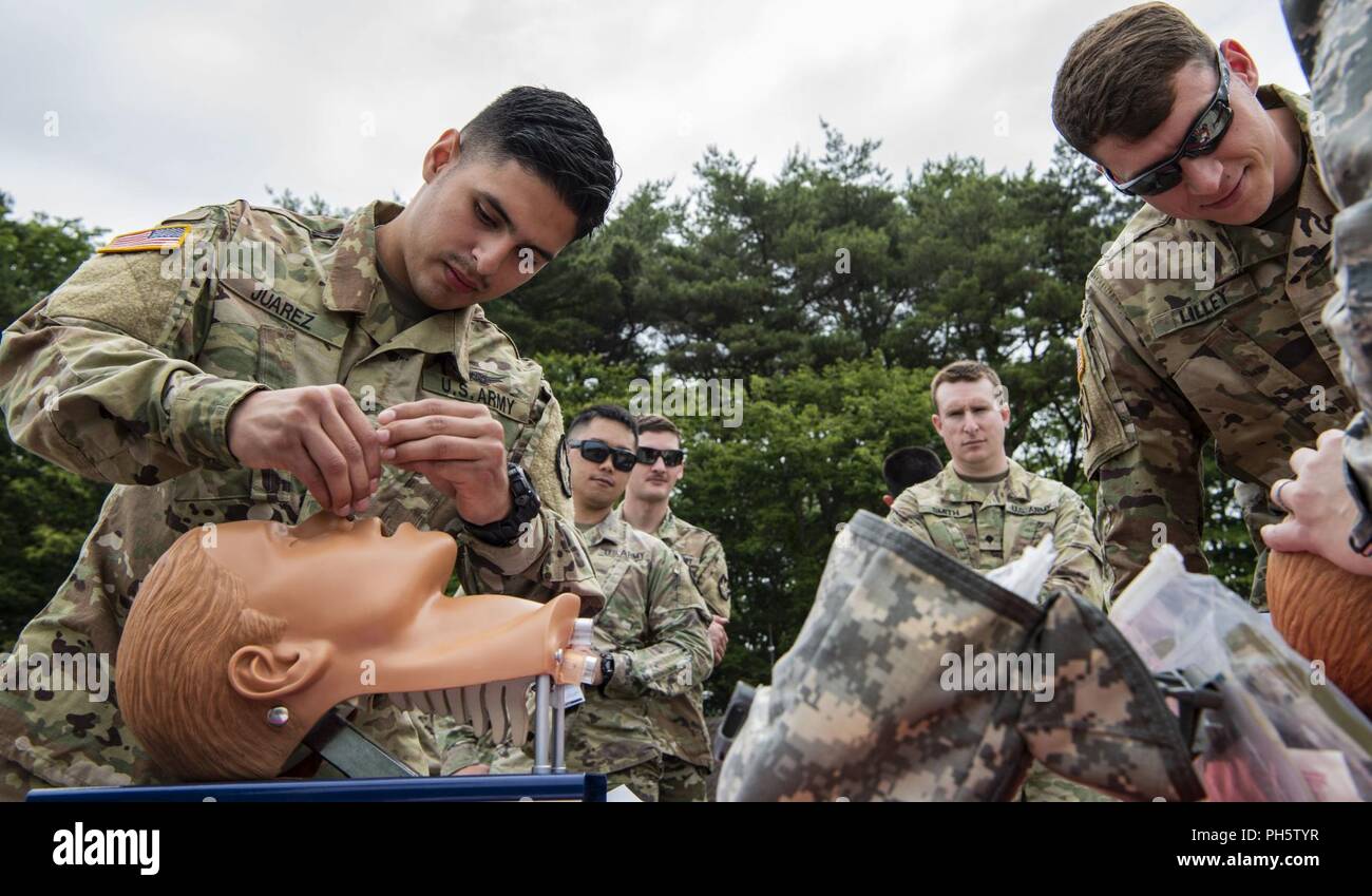 Japan airway hi-res stock photography and images - Alamy