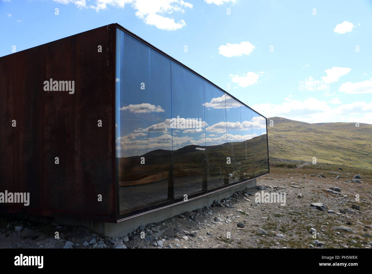 Snohetta observation hi-res stock photography and images - Alamy