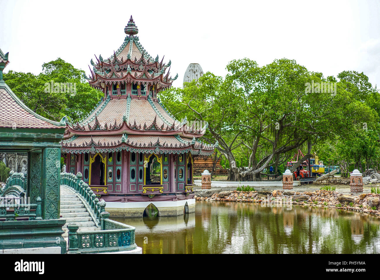 Old Thailand vintage / ancient building create by red brick Stock Photo ...