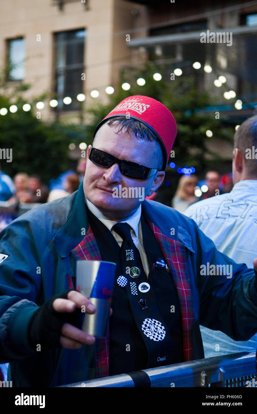 Rock music fans Music Festival Crowd Enthusiastic Summer music festival ...