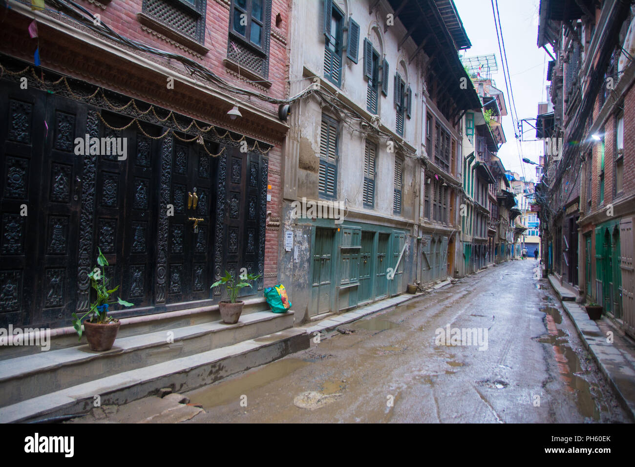 Kathmandu city life hi-res stock photography and images - Alamy
