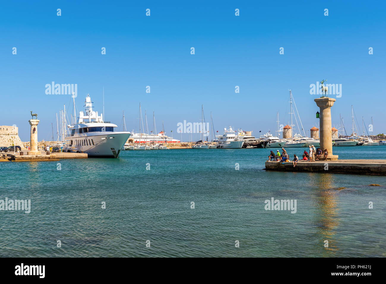 Port of rhodes hi-res stock photography and images - Alamy