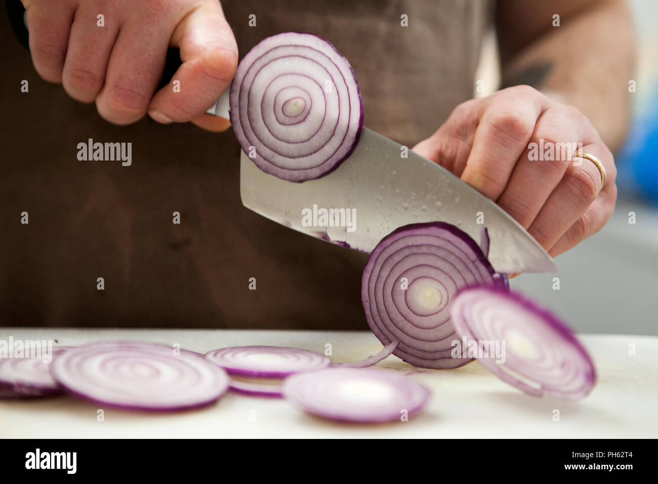 Onion chef hi-res stock photography and images - Alamy