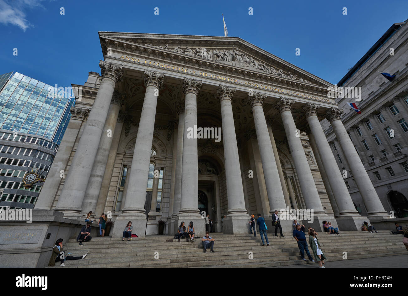 The royal exchange london Stock Photo - Alamy