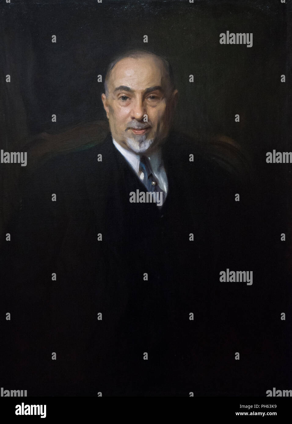 Philip de Laszlo: Portrait of Alfred Hirsch (1933 Stock Photo - Alamy