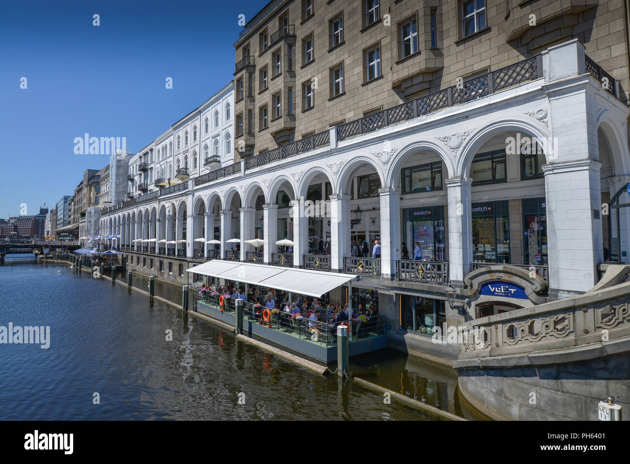 Alster arkaden hamburg germany hi-res stock photography and images - Alamy