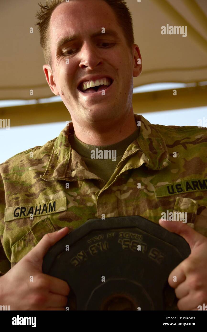 5 52 air defense artillery hi-res stock photography and images - Alamy