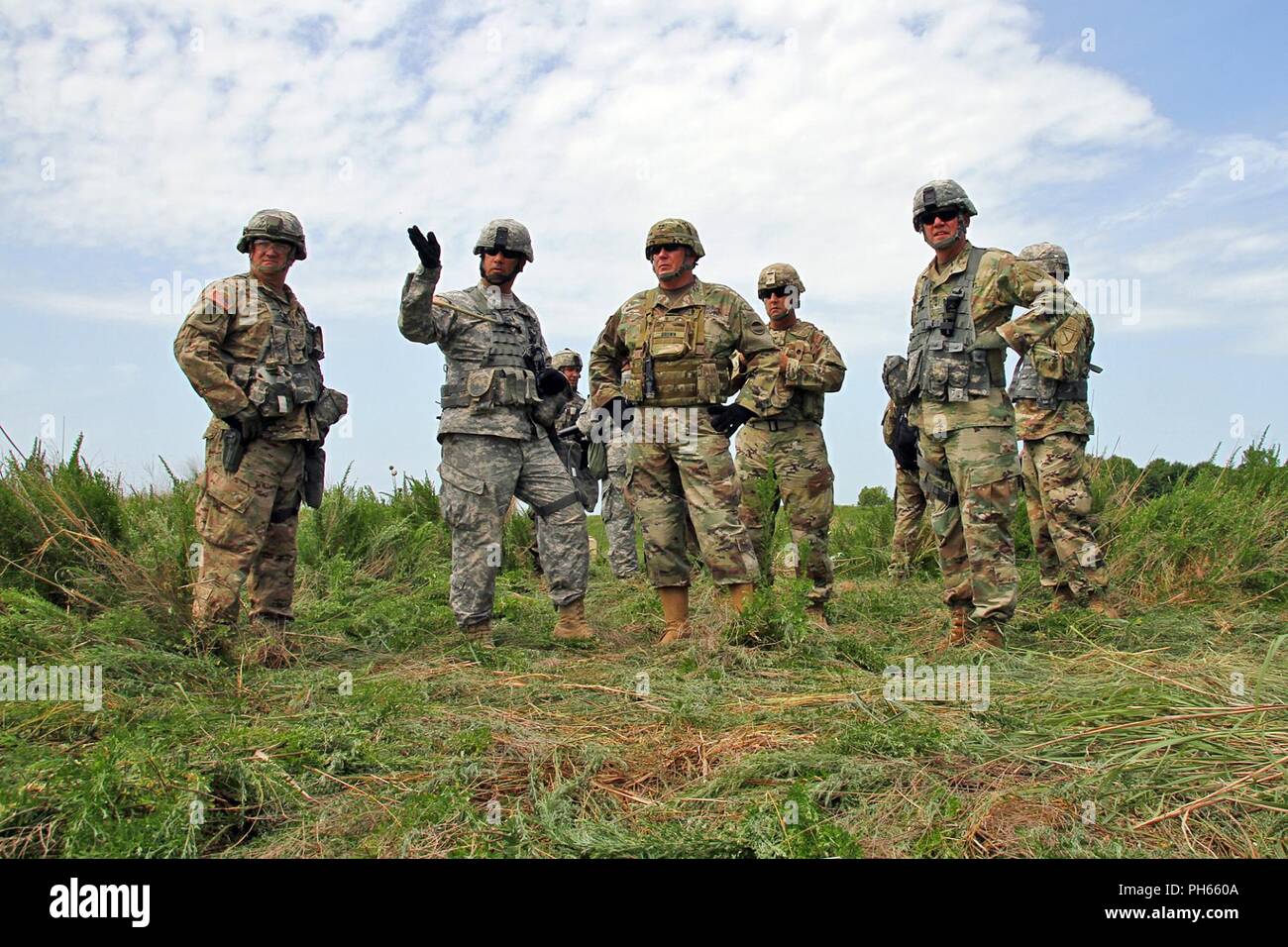 Lt gen brown commanding general hi-res stock photography and images - Alamy