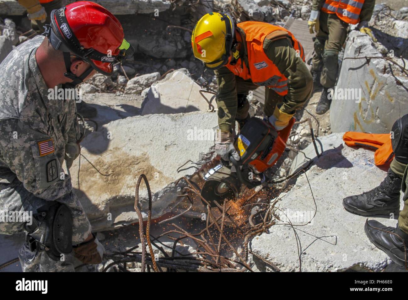 Zikim hi-res stock photography and images - Alamy