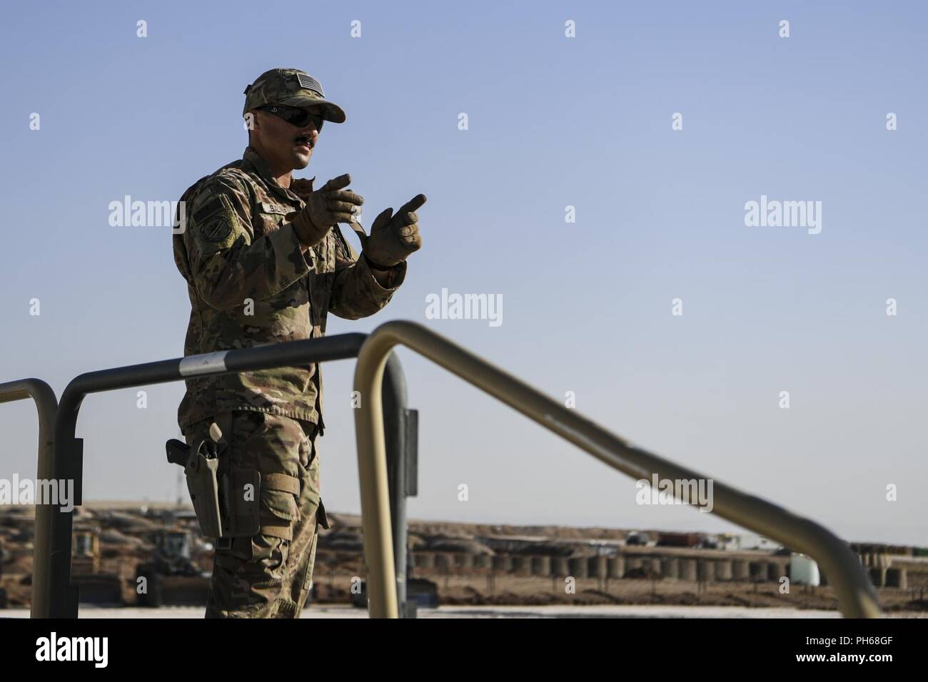 387th air expeditionary squadron hi-res stock photography and images ...