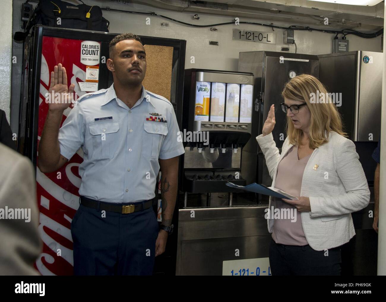 Coast guard cutter reliance hi-res stock photography and images - Alamy