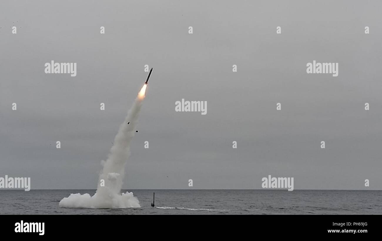The crew of the Los Angeles-class fast-attack submarine USS Annapolis ...