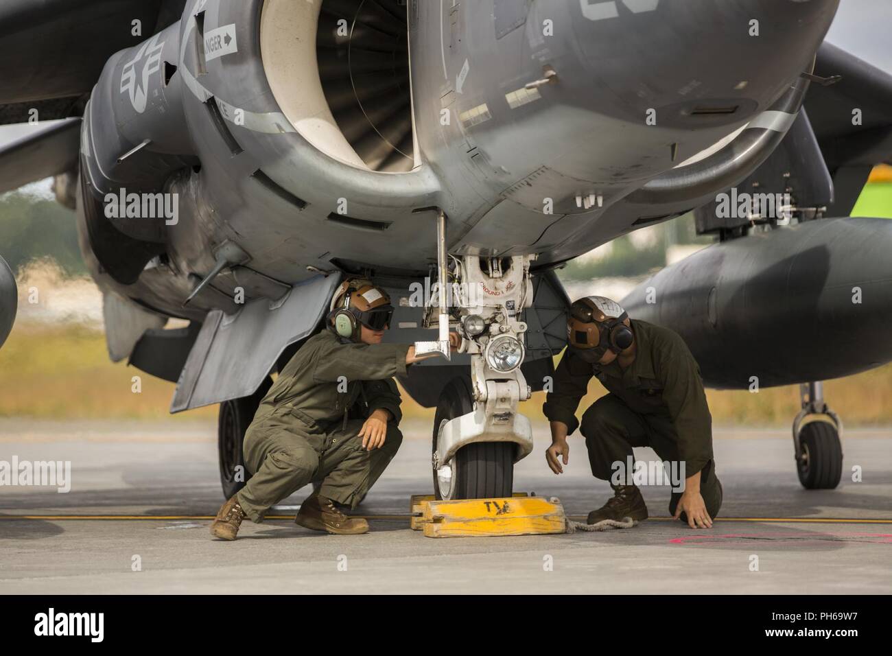 Marine Attack Squadron (VMA) 214 Marines participate in the 2018 Arctic ...