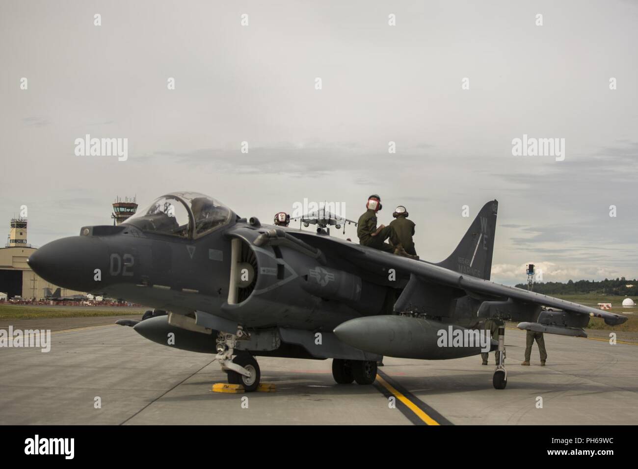 Marine Attack Squadron (VMA) 214 Marines participate in the 2018 Arctic ...