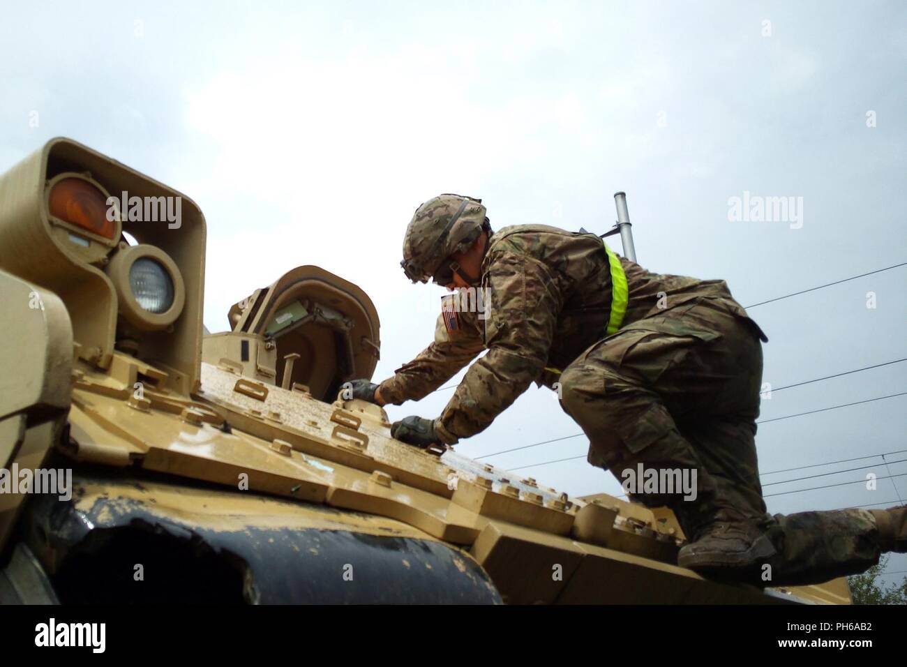Rail loaded vehicles hi-res stock photography and images - Alamy