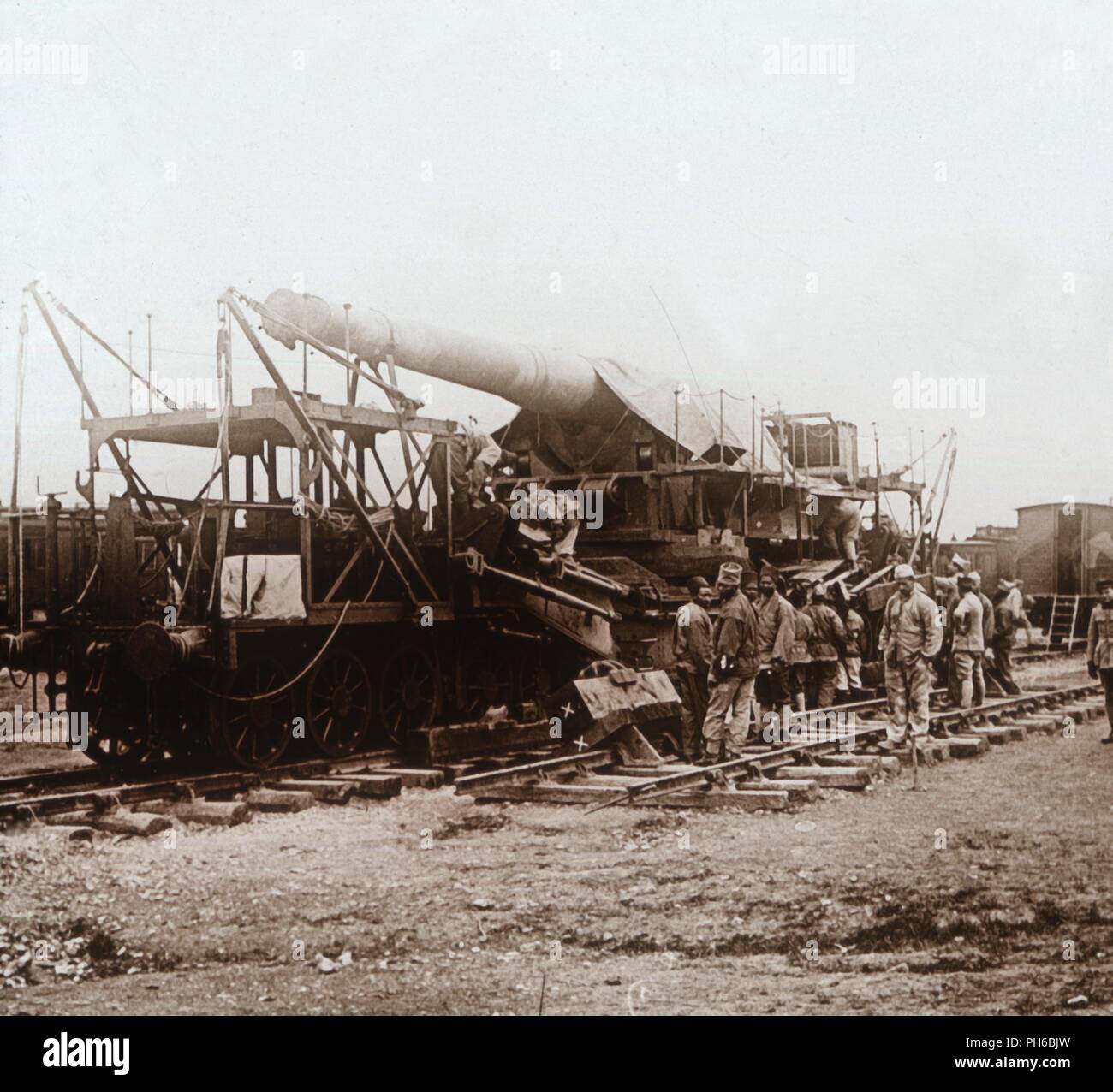 Ww1 Soldiers Train Stock Photos & Ww1 Soldiers Train Stock Images - Alamy