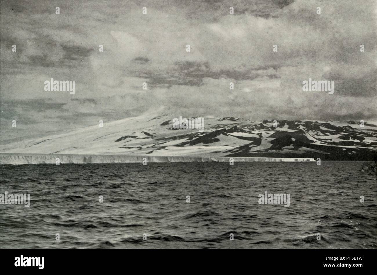 Mount terror antarctica hi-res stock photography and images - Alamy