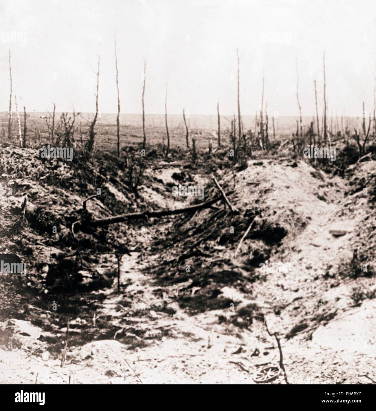 Battlefield, c1914-c1918. Artist: Unknown Stock Photo - Alamy