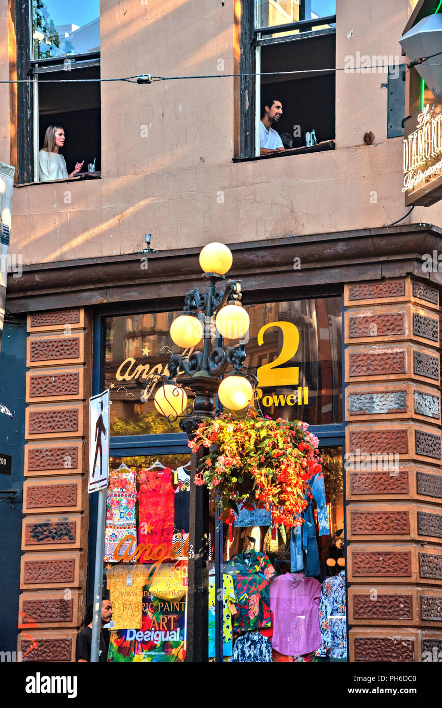 Maple tree square gastown vancouver hi-res stock photography and images ...