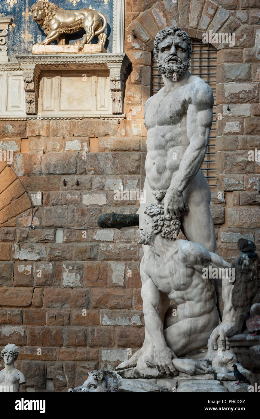 Hercules cacus sculpture baccio bandinelli hi-res stock photography and ...