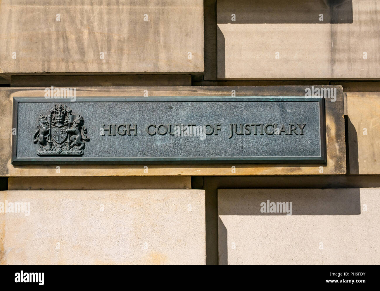 Court coat of arms hi-res stock photography and images - Alamy