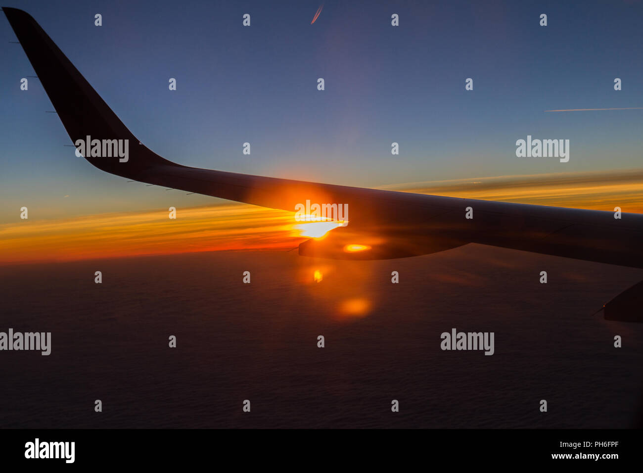Flying trough hi-res stock photography and images - Alamy