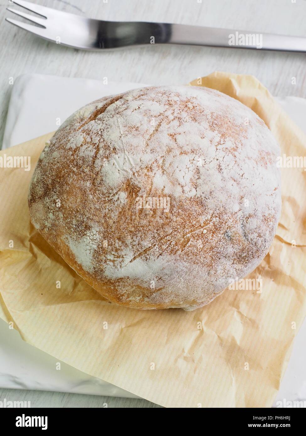 Round Olive Chi Avatar, Whole wheat bread Stock Photo - Alamy