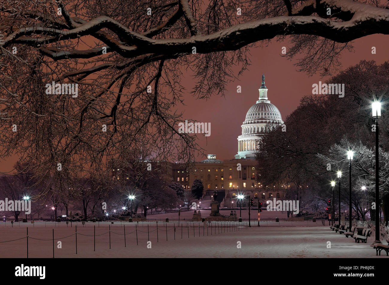 Historical washington d c winter hi-res stock photography and images ...