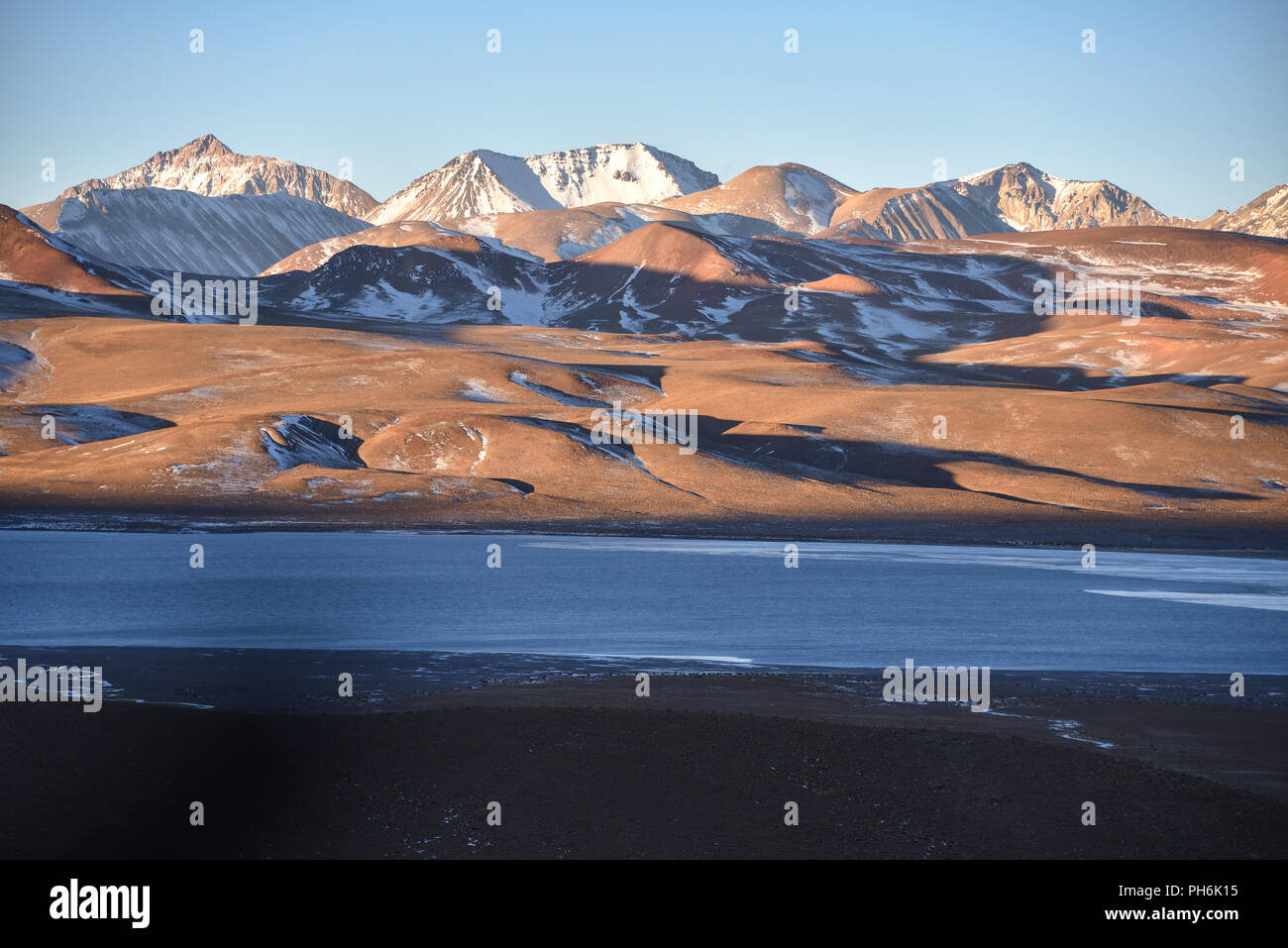 Dramatic landscapes of the mountains of the Cordillera de Lipez, in Sur ...