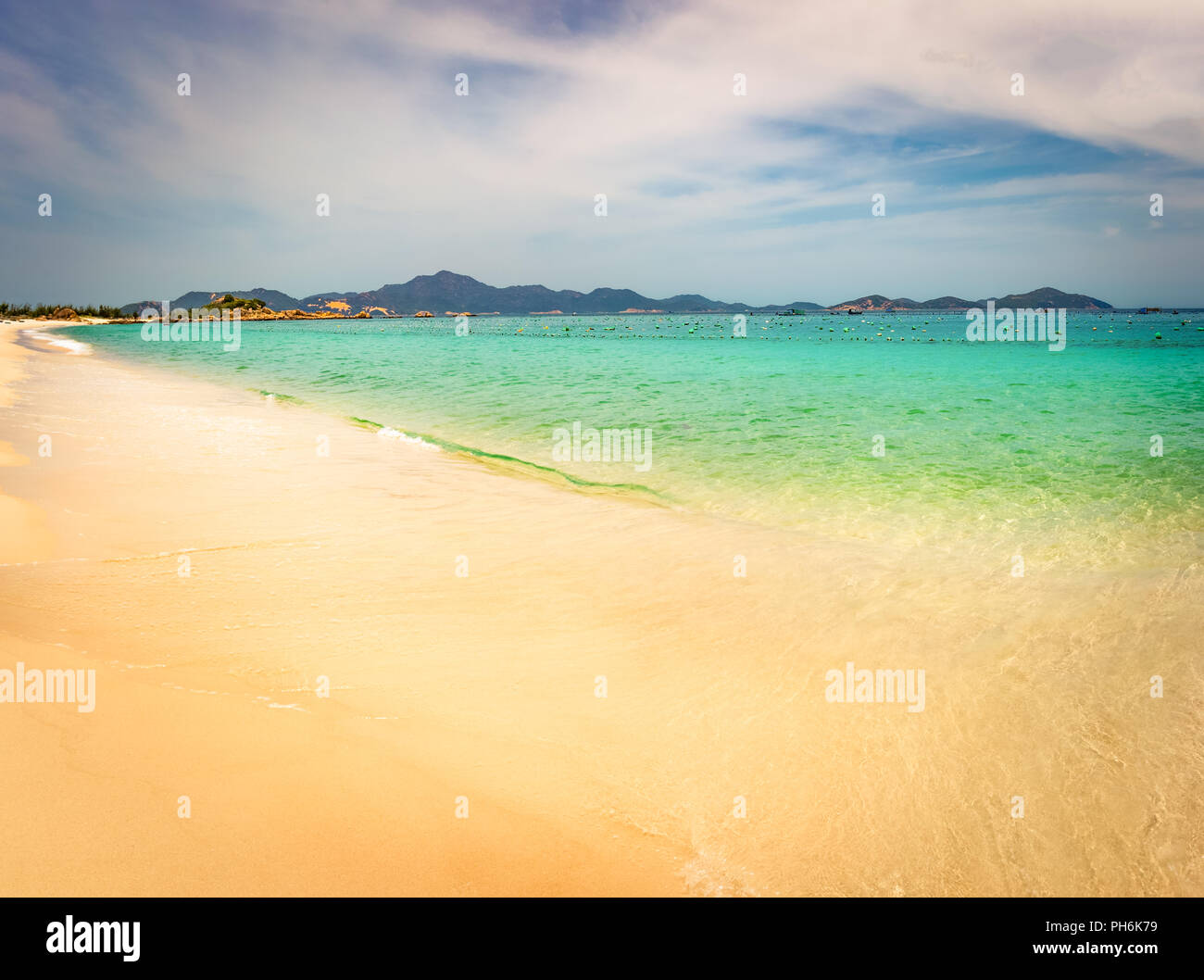 Beautiful white sand beach. Landscape of Vietnam Stock Photo - Alamy
