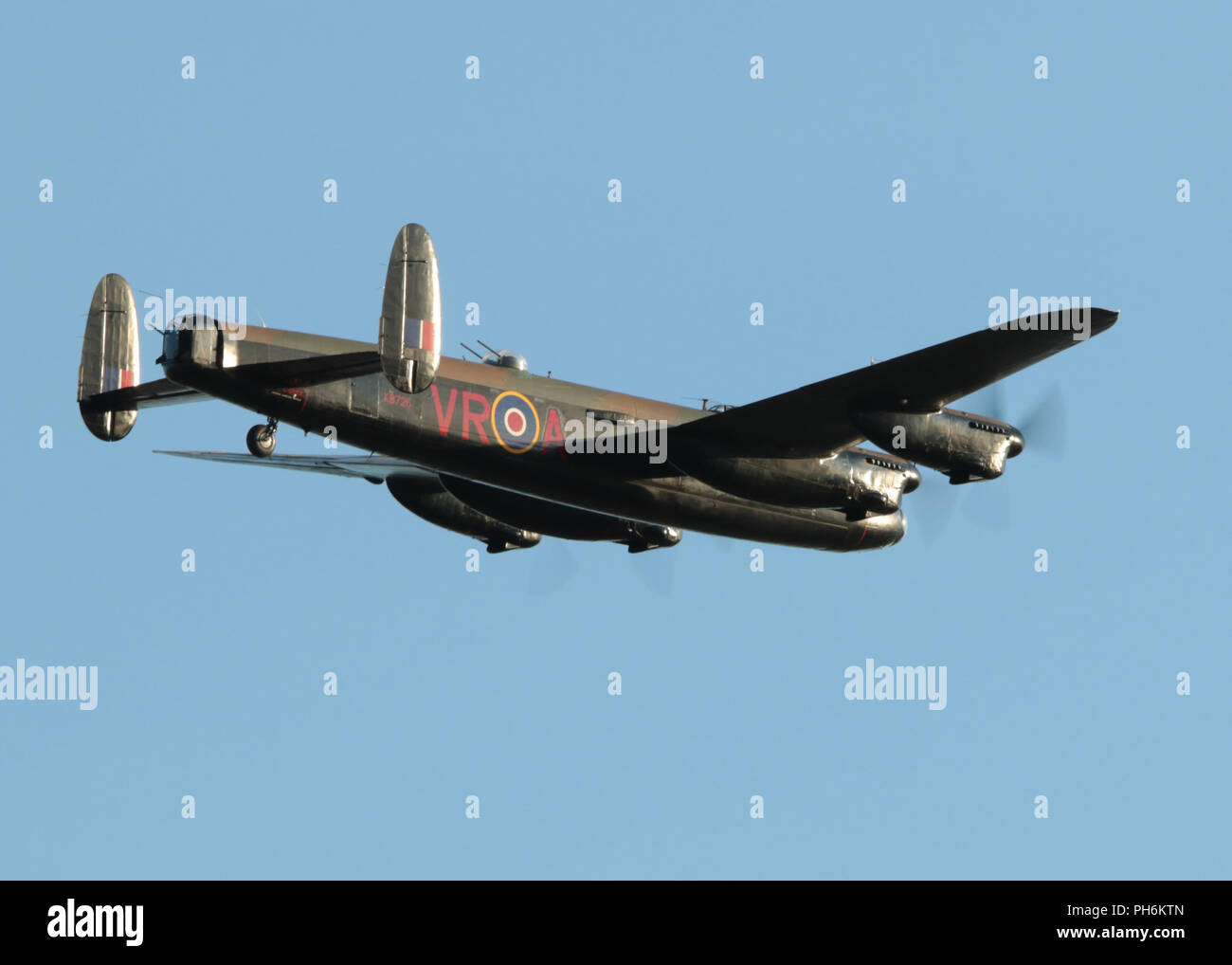 Lancaster bomber city of lincoln hi-res stock photography and images ...